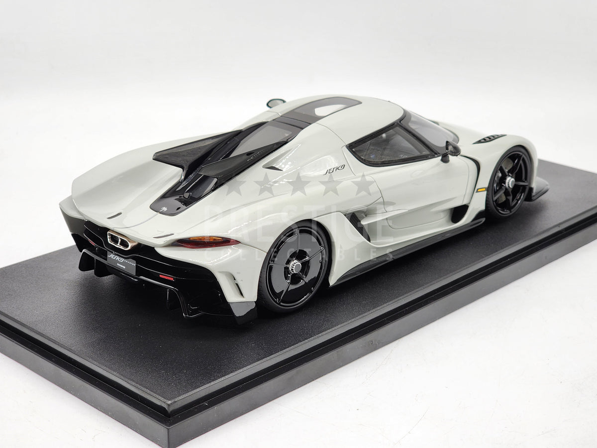 GT Spirit 2022 Koenigsegg Jesko Absolut Flat Grey GT412 1:18 Scale - N ...