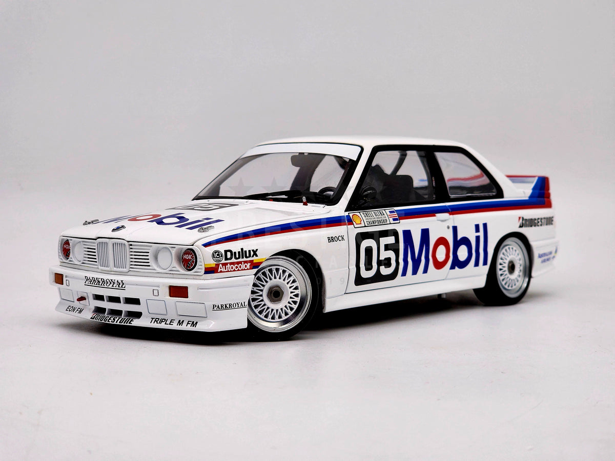 AUTOart 1988 BMW M3 E30 Coupe ATCC Peter Brock Mobil #05 1:18 - New ...